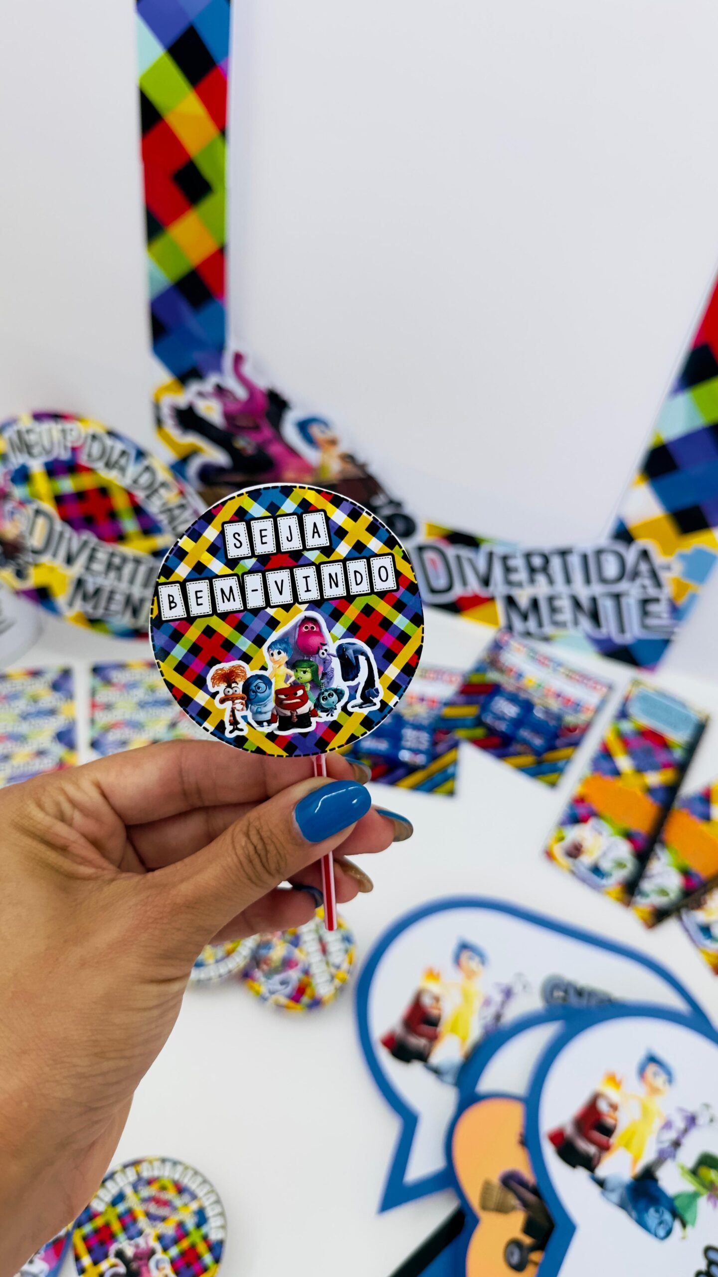 Kit lembrancinhas- Divertidamente – Na ponta do lápis